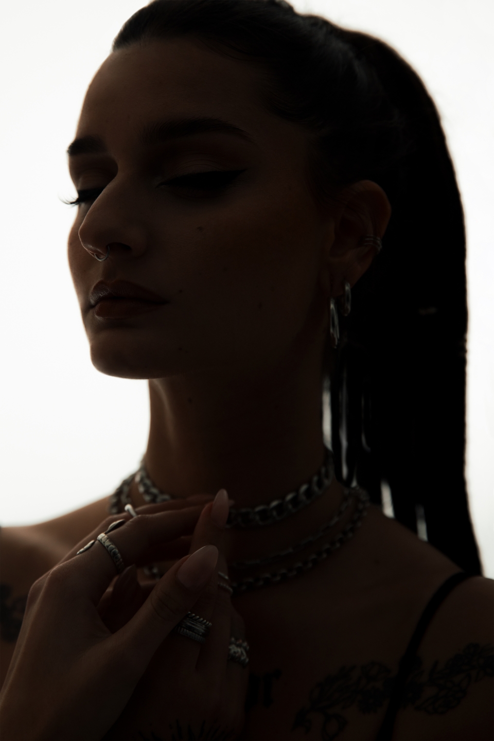 GeraSons: Jüra estreia-se com 'Jüradamor', um disco íntimo e sem ...